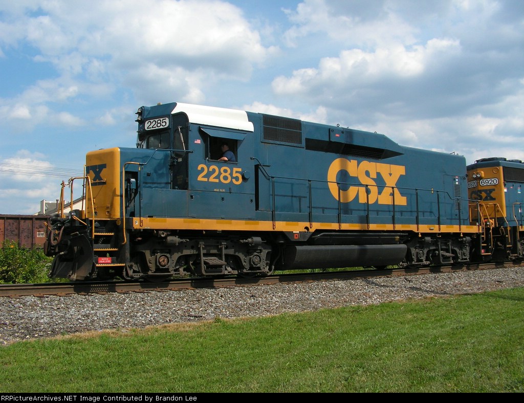 CSX 2285